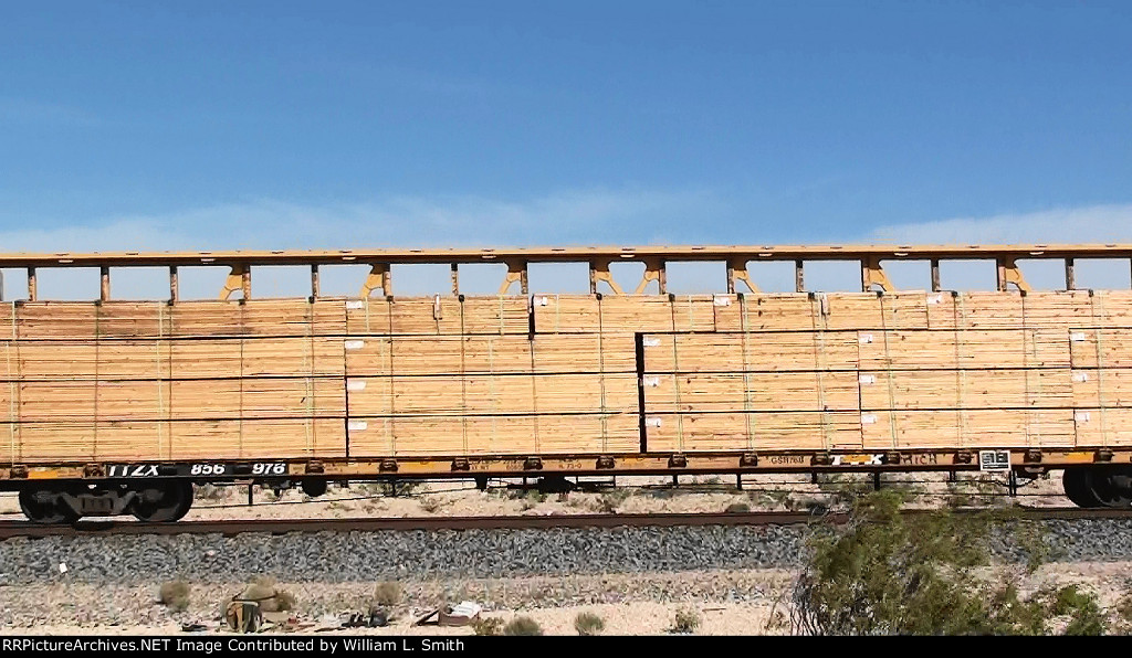 EB Manifest Frt at Erie NV -17